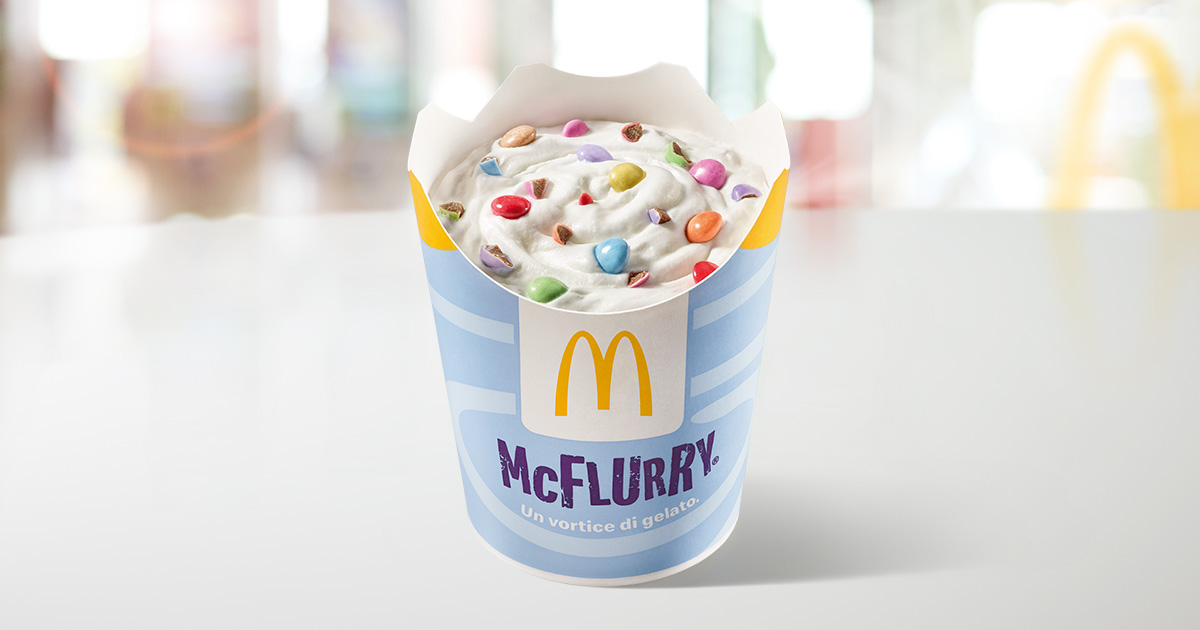 McFlurry® Smarties® | Gelati e dessert | McDonald's Italia